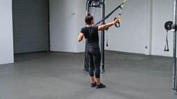 Best Shoulders Workouts With Trx To Build Muscle Mass | Fitbod Workout ...